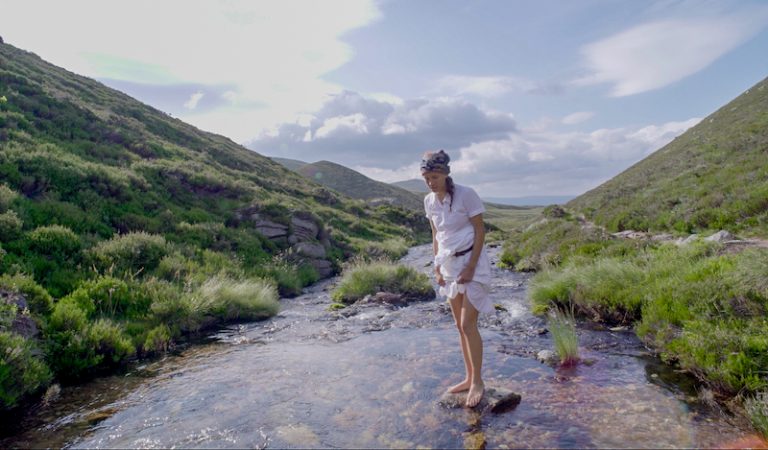 In the footsteps of Nan Shepherd: Elise Wortley – FionaOutdoors